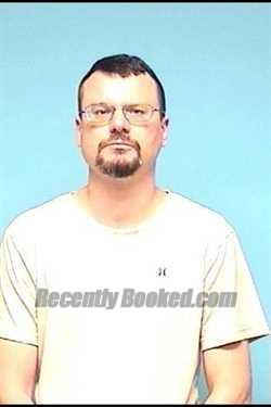 Recent Booking / Mugshot for JUSTIN A BRUCE in Lorain County, Ohio