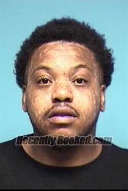 Recent Booking / Mugshot for DARIUS L WARD in Lorain County, Ohio