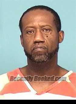 Recent Booking / Mugshot for DEREK D Senior LOCKETT in Lorain County, Ohio