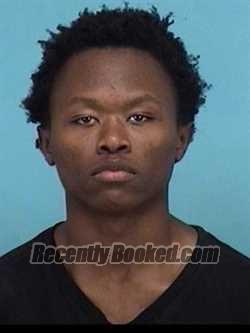 Recent Booking / Mugshot for TRESHAWN MINNIFIELD in Lorain County, Ohio