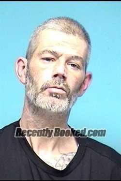 Recent Booking / Mugshot for JERRARD D LUNSFORD in Lorain County, Ohio