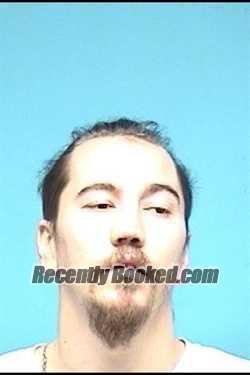 Recent Booking / Mugshot for LOGAN ROBERT CLUTTER in Lorain County, Ohio