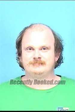 Recent Booking / Mugshot for MICHAEL R MYERS in Lorain County, Ohio