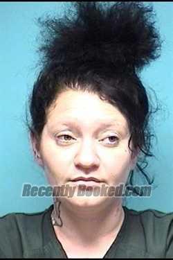 Recent Booking / Mugshot for HALEY NICOLE DARLING in Lorain County, Ohio