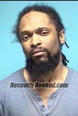 Recent Booking / Mugshot for TERRANCE J Junior MALONE in Lorain County ...