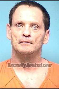 Recent Booking / Mugshot for SHANE E RHODES in Lorain County, Ohio
