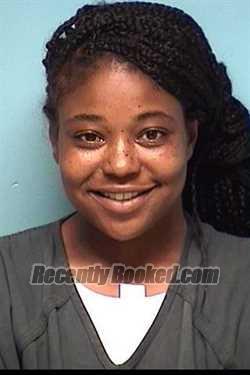 Recent Booking / Mugshot for SHANIKA CIARA SMITH in Lorain County, Ohio