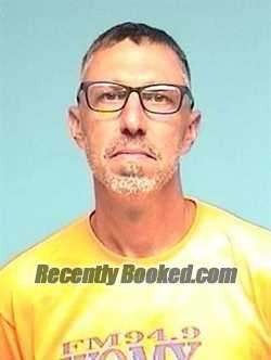 Recent Booking / Mugshot for KRIS ANTHONY EVERETT in Lorain County, Ohio