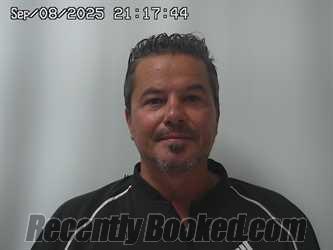 Recent Booking / Mugshot for DAVID BURRIS in Madison County, Ohio