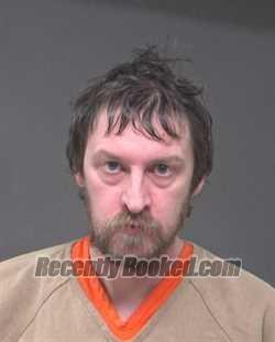 Recent Booking / Mugshot for PATRICK DAVID FORAKER in Muskingum County ...