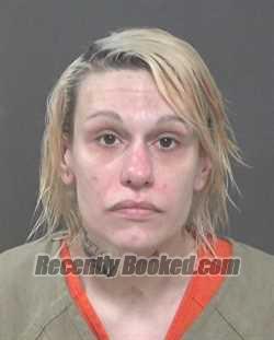 Recent Booking / Mugshot for KIERSTEN ELISE ADAMS in Muskingum County, Ohio