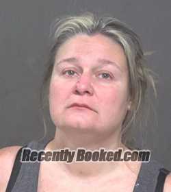 Recent Booking / Mugshot for BRANDI CLARICE SUTTLES in Muskingum County ...