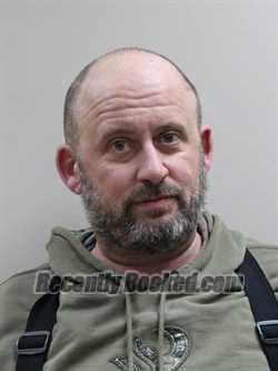 Recent Booking / Mugshot for JAMIE DERWARD COOMBS in Paulding County, Ohio