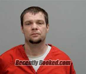 Recent Booking / Mugshot for MATTHEW LEE BICKERS in Pickaway County, Ohio