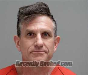 Recent Booking / Mugshot for CLAYTON EDWARD WELLMAN in Pickaway County ...