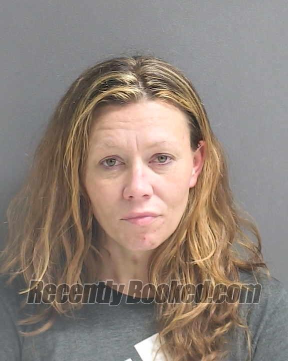 Recent Booking / Mugshot for CARRIE SUE MCCALL in Volusia County, Florida