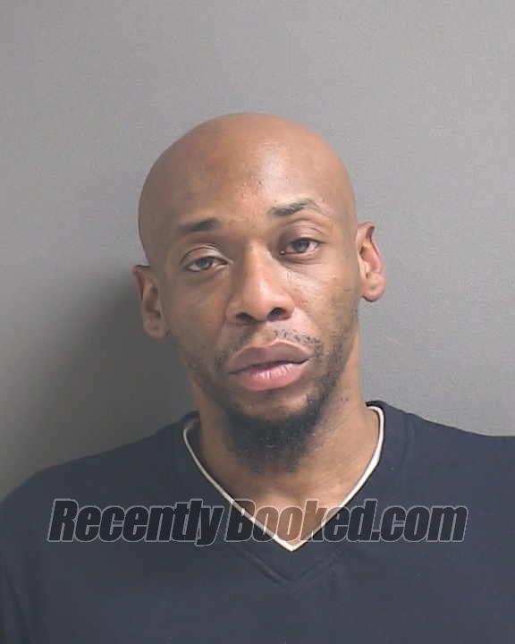 Recent Booking / Mugshot for QUENTUS D MYRICK in Volusia County, Florida