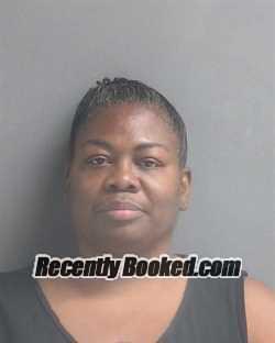 Recent Booking / Mugshot for YOLANDA L HUNTER in Volusia County, Florida