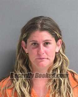 Recent Booking / Mugshot for JENNIFER L GOODRICH in Volusia County, Florida