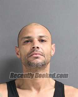Recent Booking / Mugshot for ANTHONY D TADLOCK in Volusia County, Florida