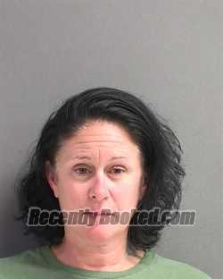 Recent Booking / Mugshot for AMANDA MARIE MATHIS in Volusia County, Florida