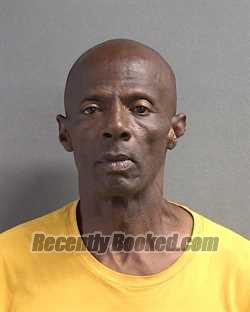 Recent Booking / Mugshot for GARY DEVON GREEN in Volusia County, Florida