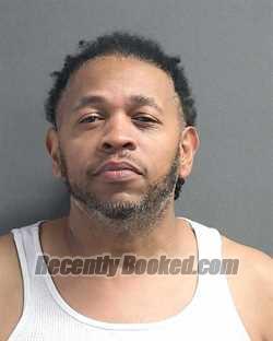 Recent Booking / Mugshot for LARRY ANTHONY WHITE in Volusia County, Florida
