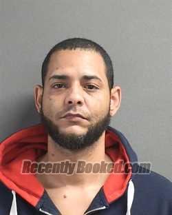 Recent Booking / Mugshot for JONATHAN HERNANDEZ in Volusia County, Florida