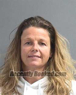 Recent Booking / Mugshot for KIMBERLY MICHELLE MARTIN in Volusia County ...