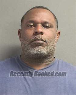 Recent Booking / Mugshot for CLIFFORD EDWARD WILLIAMS in Volusia County ...