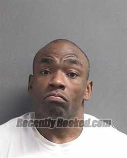 Recent Booking / Mugshot for LOUIS K JONES in Volusia County, Florida