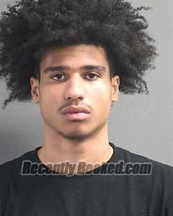 Recent Booking / Mugshot for ISAIAH LEE QUEEN in Volusia County, Florida