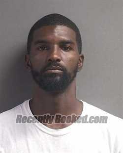 Recent Booking / Mugshot for DAEVON OSCAR WIGGINS in Volusia County ...