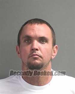 Recent Booking / Mugshot for TRAVIS RAY HALL in Volusia County, Florida