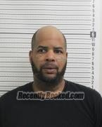 Recent Booking / Mugshot for WALTER LEE BENTON JR in Ross County, Ohio
