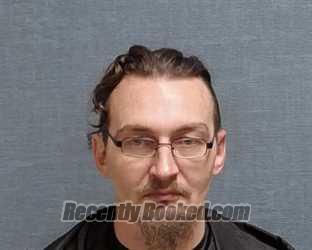 Recent Booking / Mugshot for SHAUN KEITH ASHBURN in Stark County, Ohio