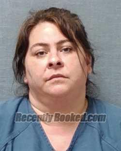 Recent Booking / Mugshot for ANGELA NICHOLE MORALES in Stark County, Ohio
