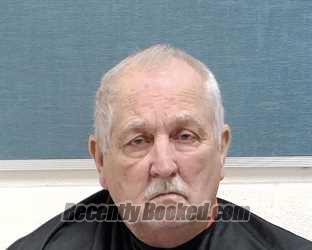 Recent Booking / Mugshot for DENNIS RAY WELLS in Stark County, Ohio