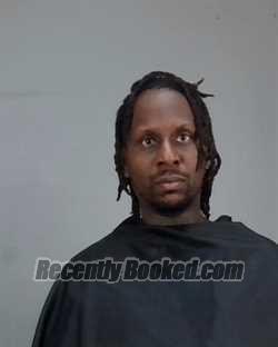 Recent Booking / Mugshot for FRANK ALPHONSO ROBINSON in Summit County, Ohio