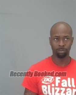 Recent Booking / Mugshot for ROBERT LEWIS WHITE in Summit County, Ohio