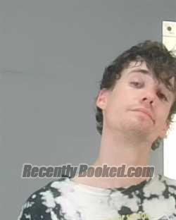 Recent Booking / Mugshot for WESTON CONNOR JUNKER in Summit County, Ohio