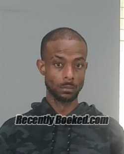 Recent Booking / Mugshot for MARIO DUPRE EADS in Summit County, Ohio