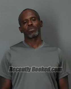 Recent Booking / Mugshot for DERRICK KEITH STEELE in Summit County, Ohio