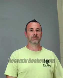 Recent Booking / Mugshot for JASON ALAN LOWE in Summit County, Ohio