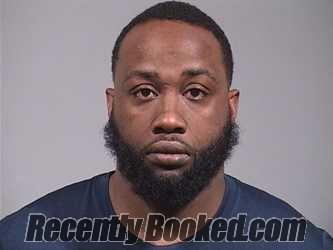 Recent Booking / Mugshot for DEANDRE RASHAD HARRIS in Trumbull County, Ohio