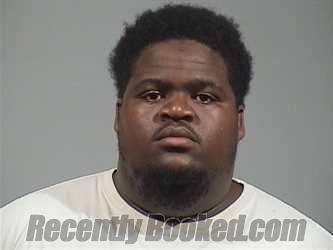Recent Booking / Mugshot for DAMON LADELL MOORE in Trumbull County, Ohio