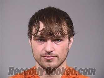 Recent Booking / Mugshot for CURTIS MICHAEL WORKMAN in Trumbull County ...