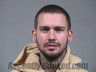 Recent Booking / Mugshot for DANIEL THOMAS DAY in Trumbull County, Ohio