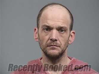Recent Booking / Mugshot for MICHAEL EUGENE BERRY in Trumbull County, Ohio