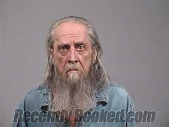 Recent Booking / Mugshot for DANIEL LAWRENCE HOFFMAN in Trumbull County ...